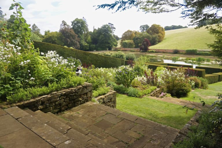 The Complete Guide to Visiting Upton House and Garden ⋆ Roots and Maps