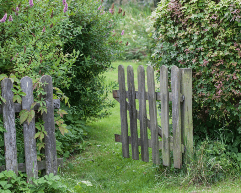 Add A Garden Gate: Security, Privacy, Focal Point ⋆ Roots and Maps